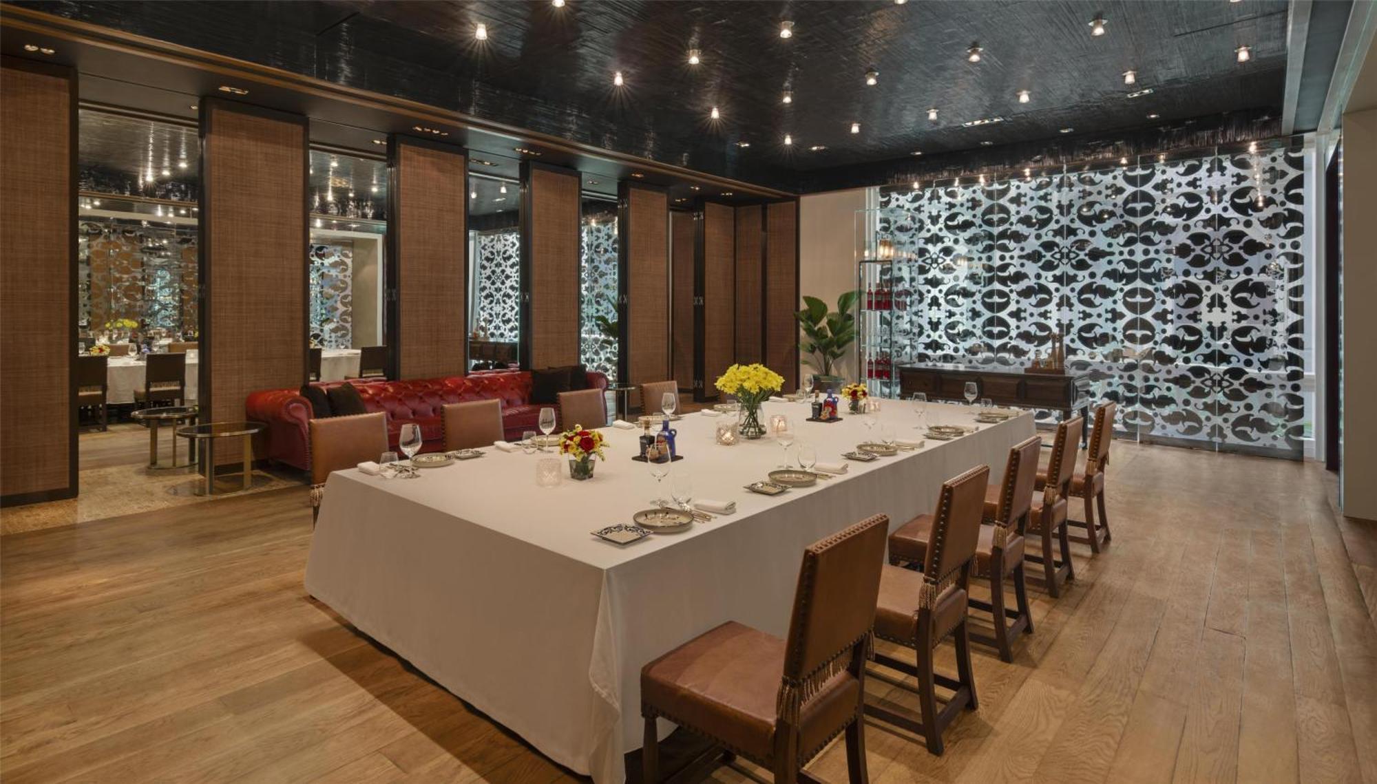 HOTEL GRAND HYATT ERAWAN BANGKOK, BANGKOK