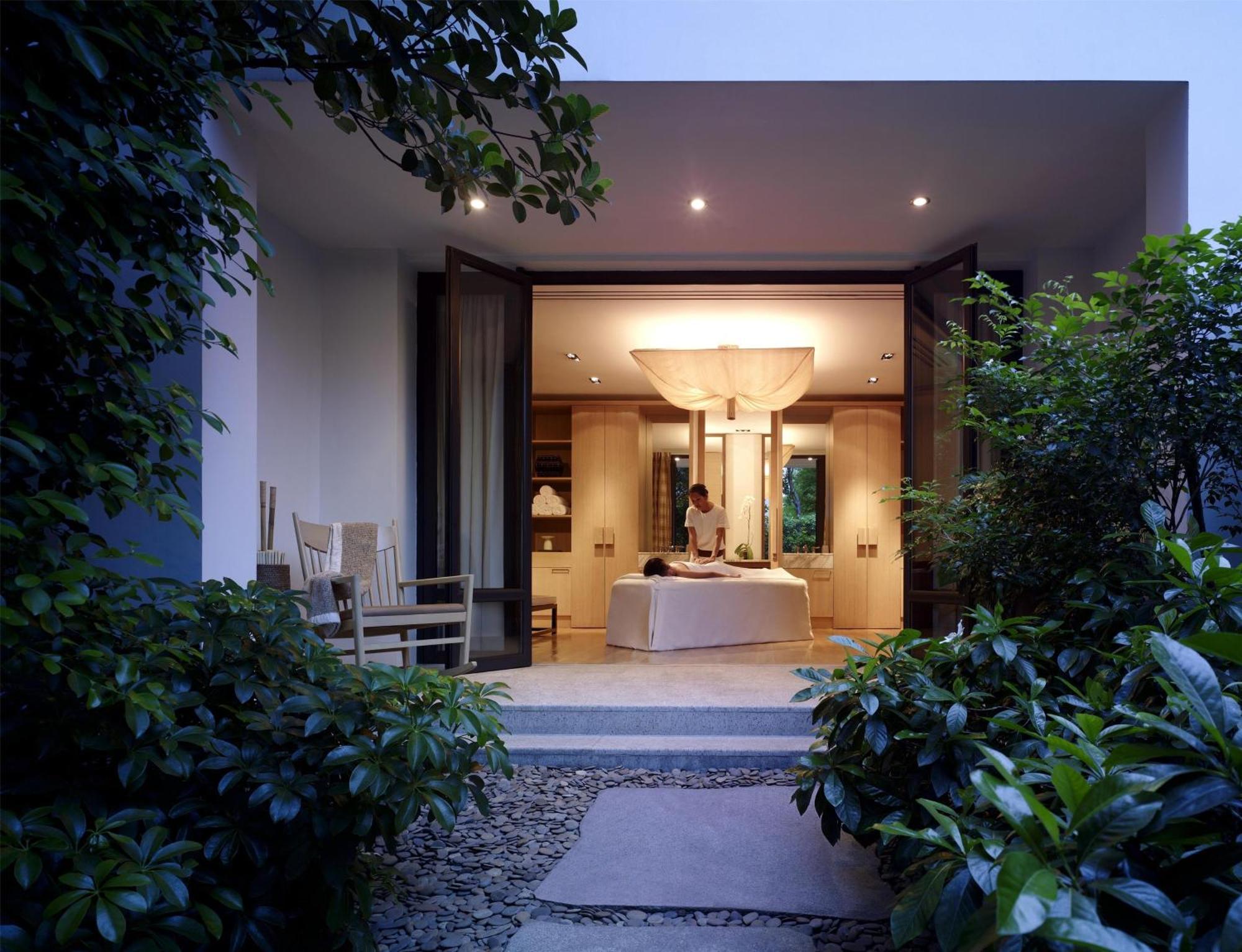 HOTEL GRAND HYATT ERAWAN BANGKOK, BANGKOK